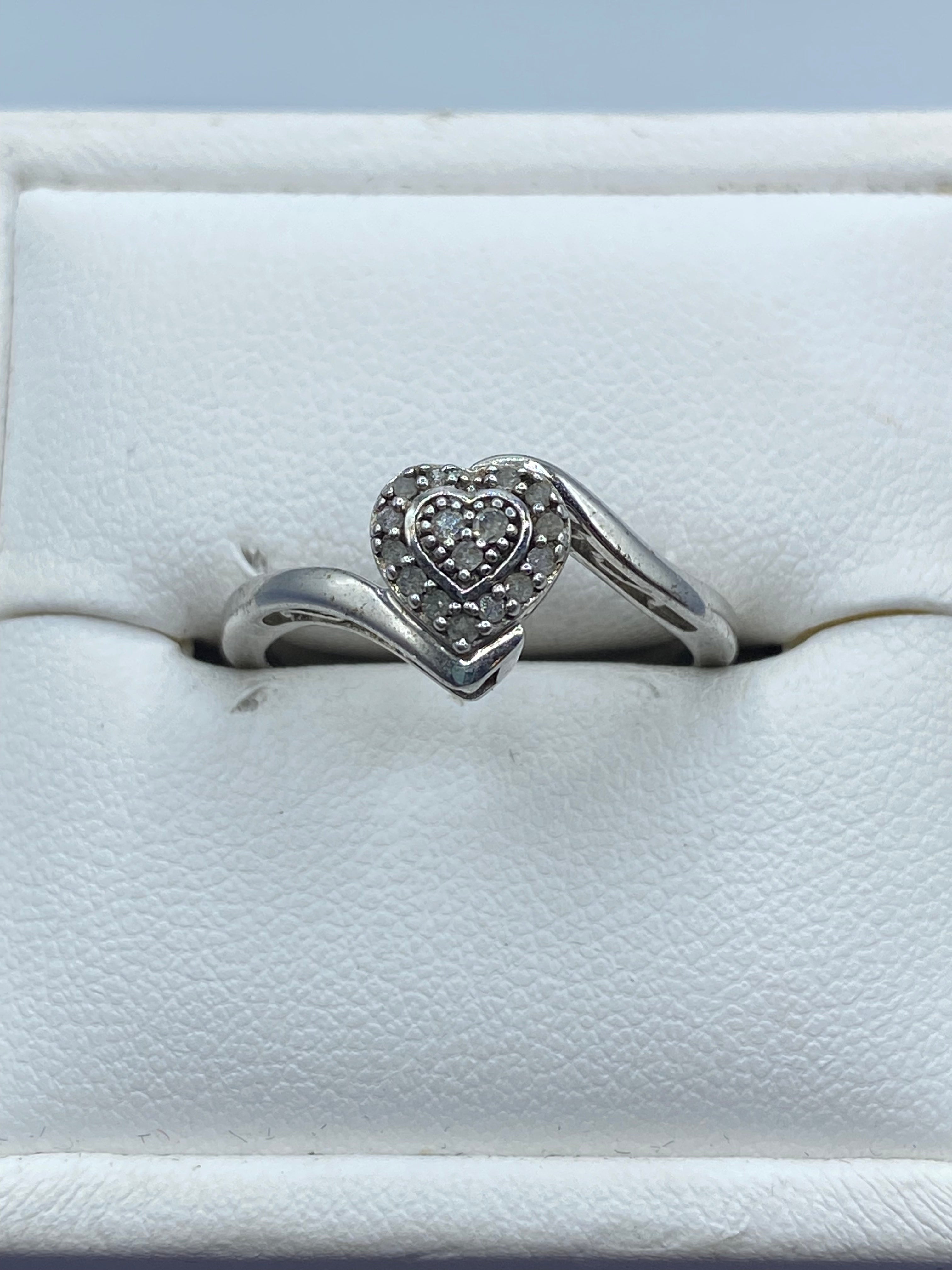 Sterling Silver & Diamond Heart Ring – Heartland Picker